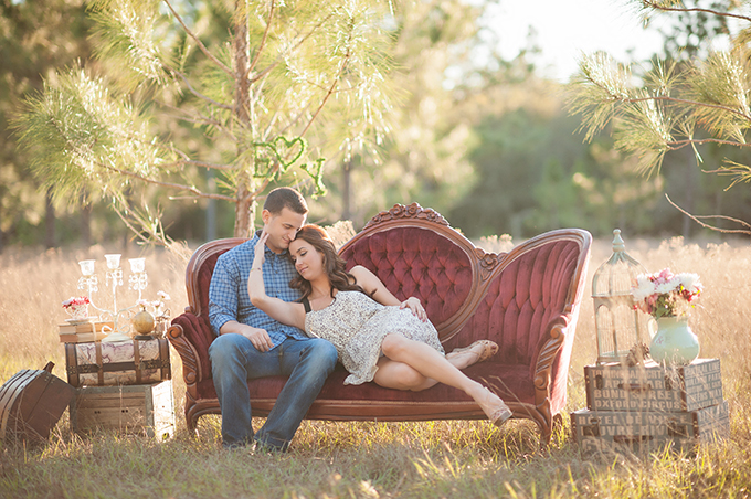 A Romantic Vintage Styled Engagement Session | Glamour & Grace
