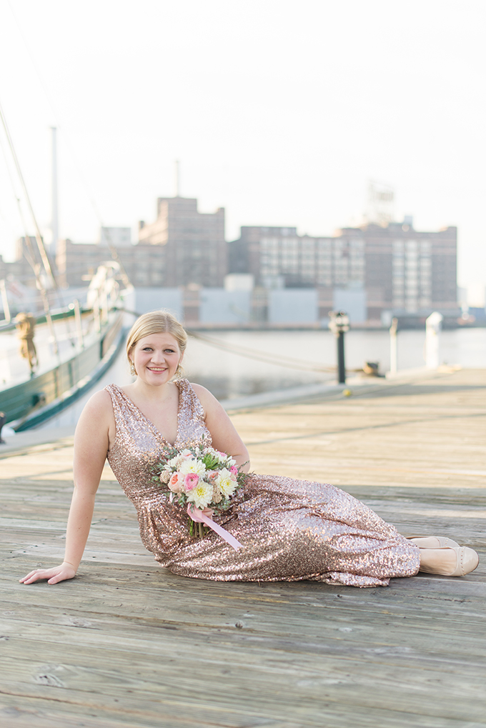 Photo Fridays | Gold Sparkle Bridal Session | Glamour & Grace