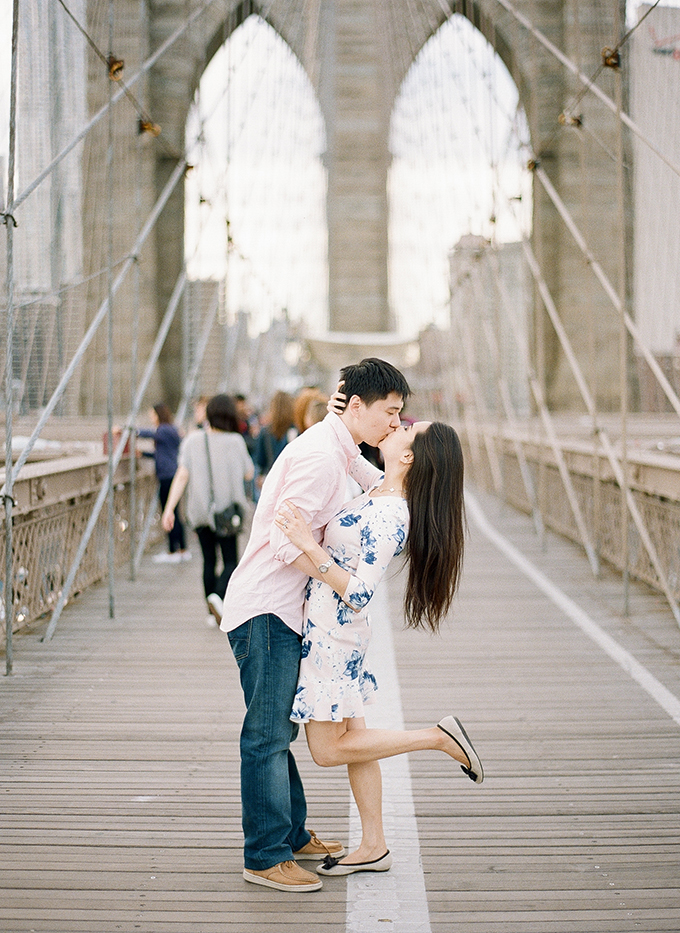 Brooklyn Bridge Engagement | Glamour & Grace