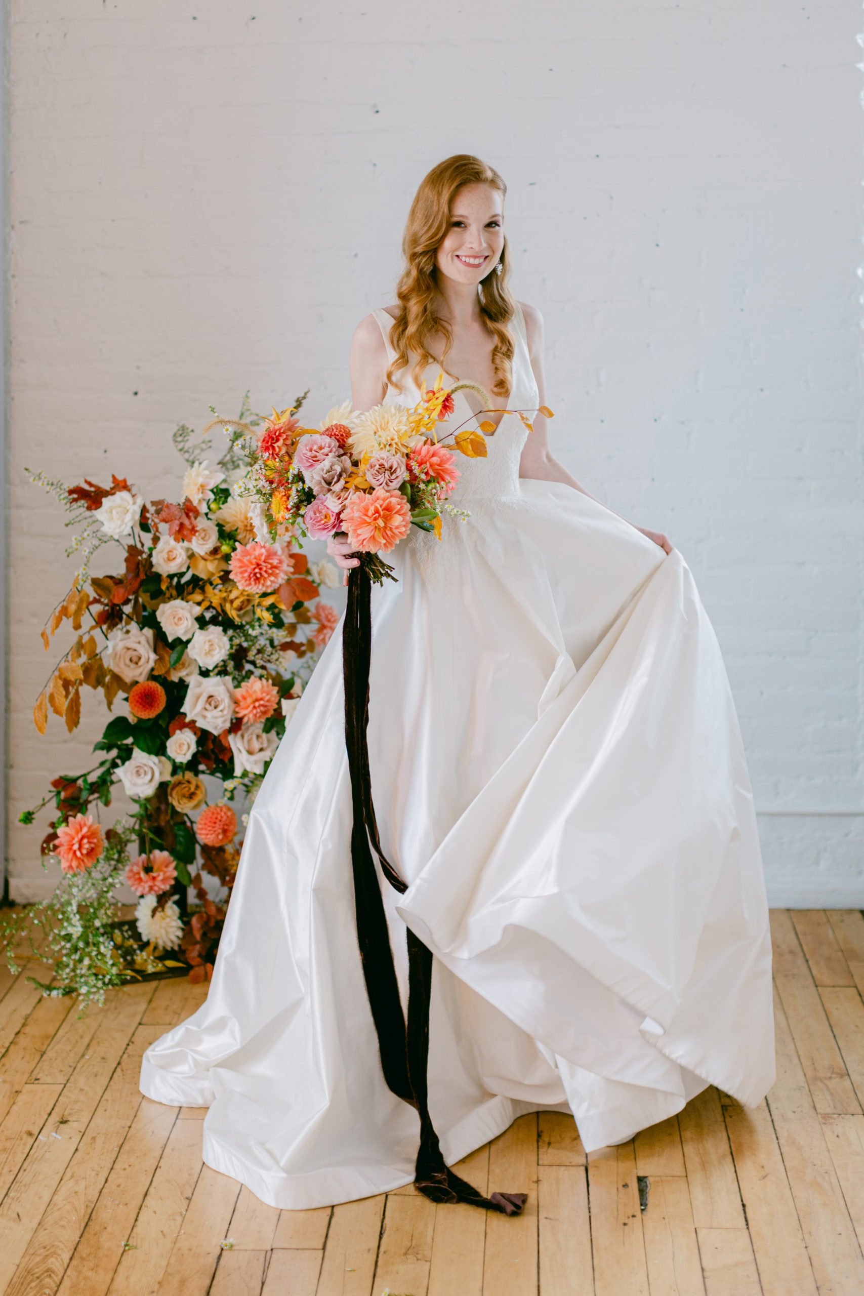 Modern Romantic Fall Wedding Ideas | Glamour & Grace