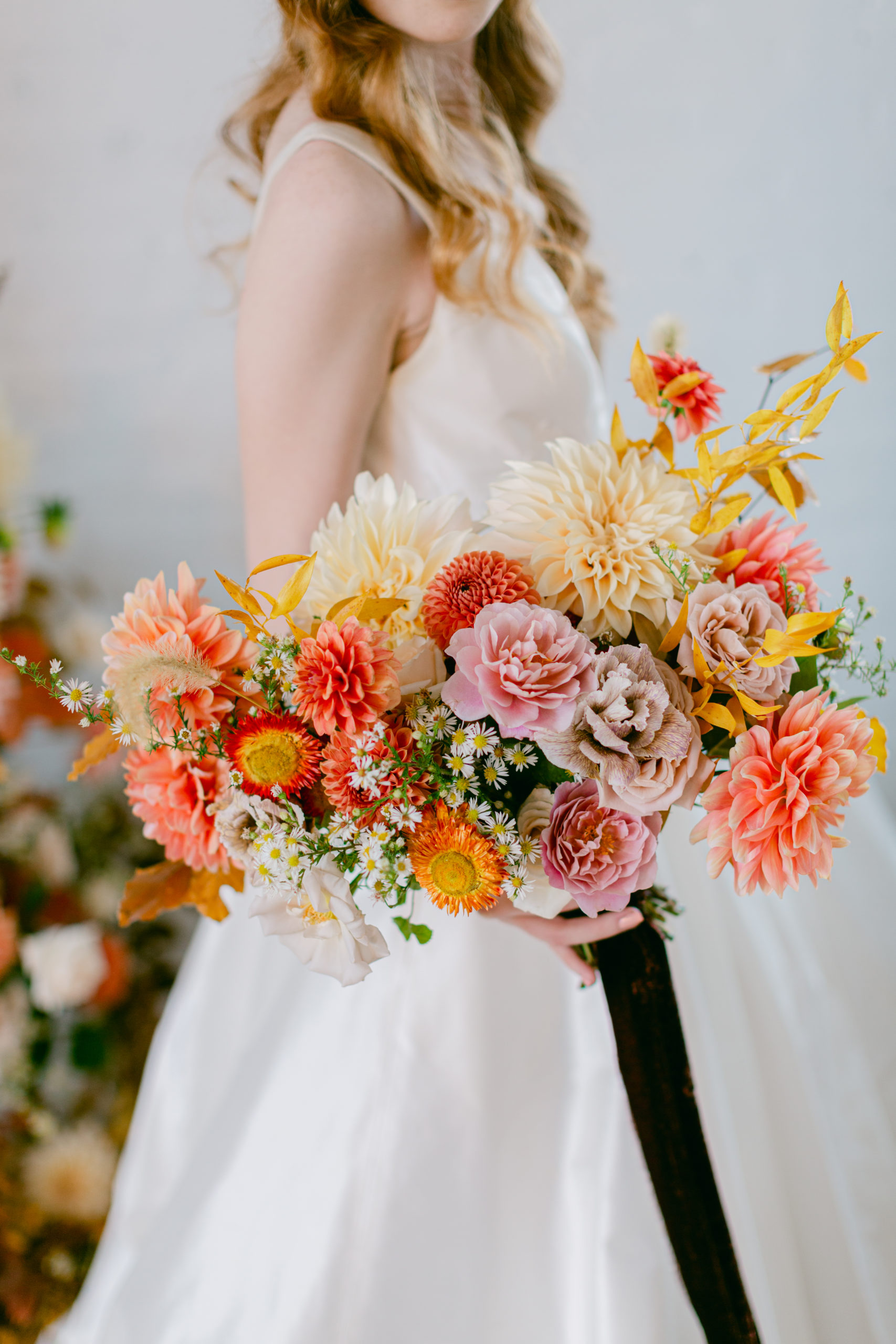 Modern Romantic Fall Wedding Ideas | Glamour & Grace
