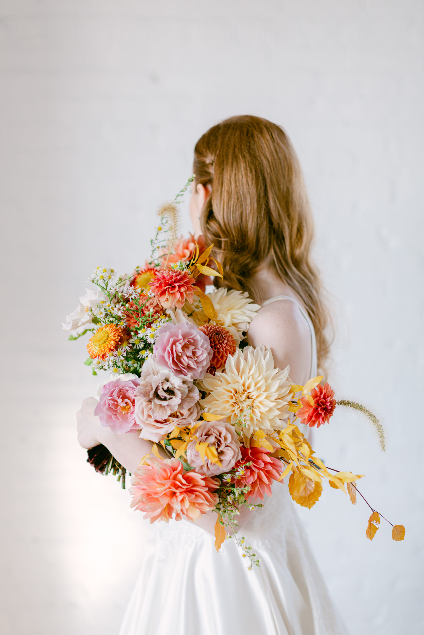 Modern Romantic Fall Wedding Ideas | Glamour & Grace