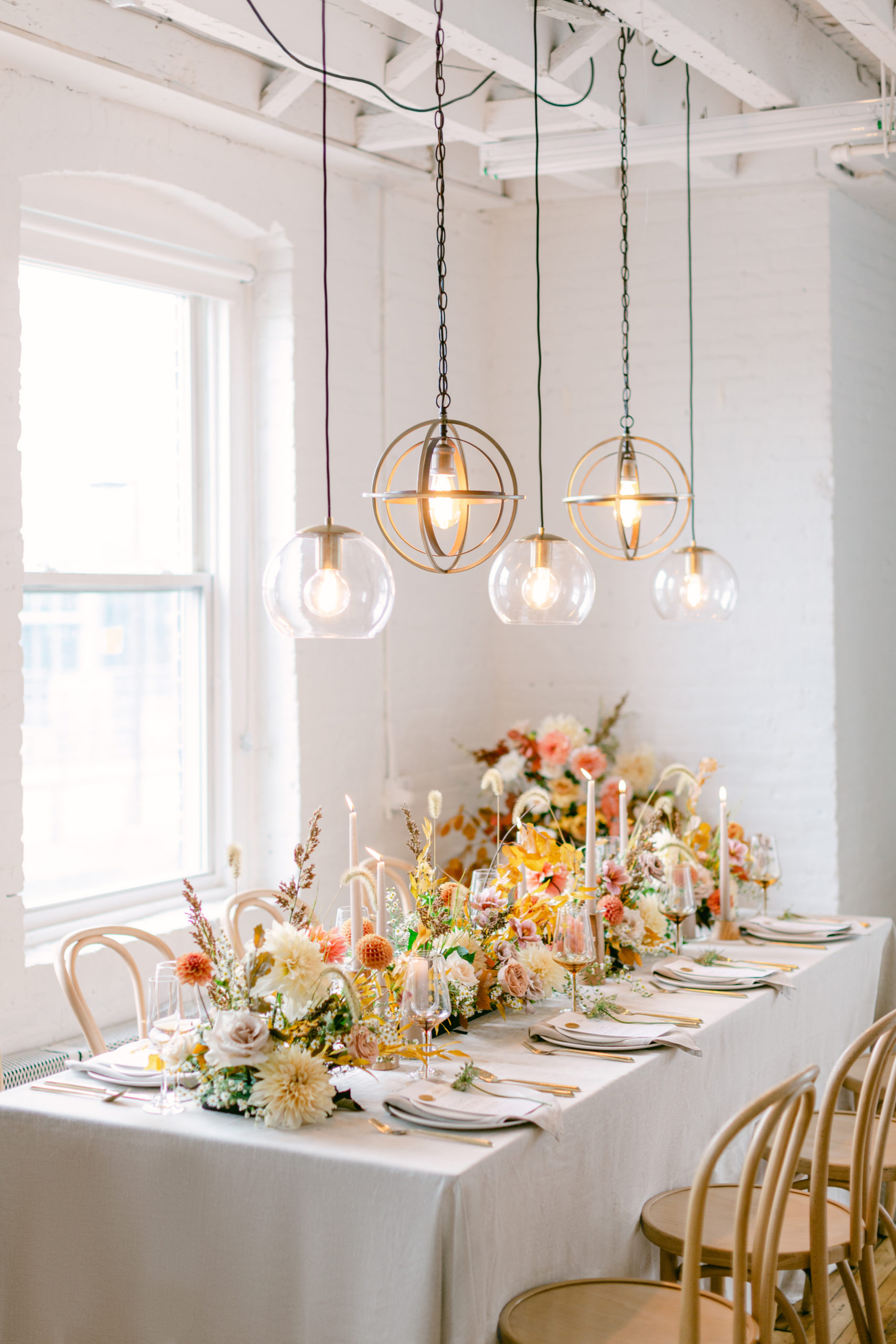 Modern Romantic Fall Wedding Ideas | Glamour & Grace