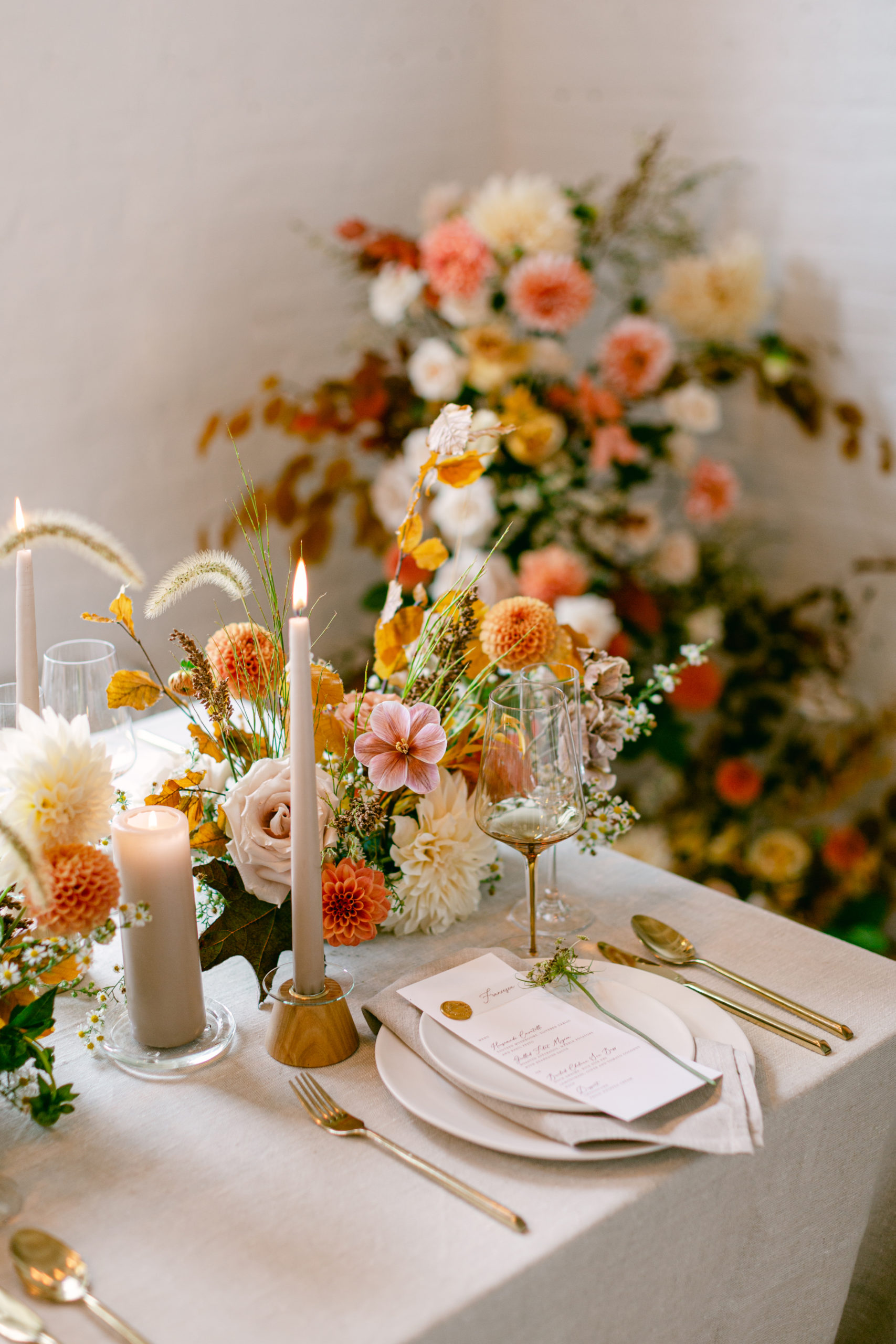 Modern Romantic Fall Wedding Ideas | Glamour & Grace